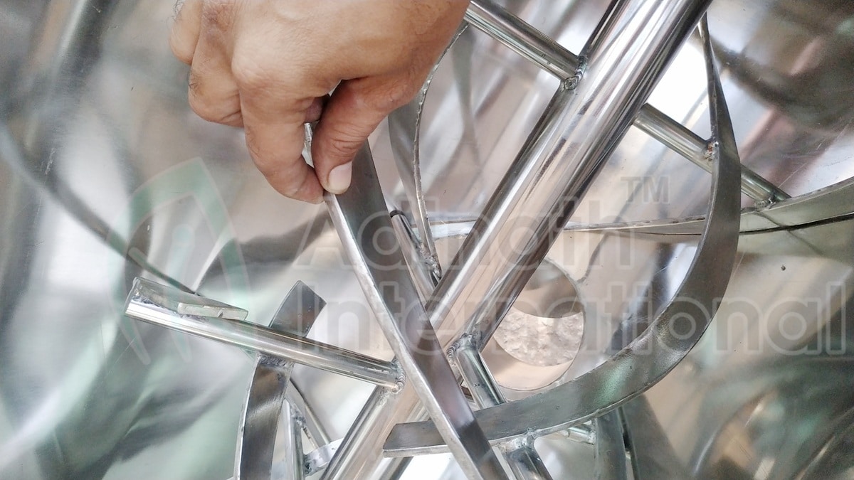 Ribbon Blender R&D Lab model - Small Ribbon Powder Blender, Ribbon ...